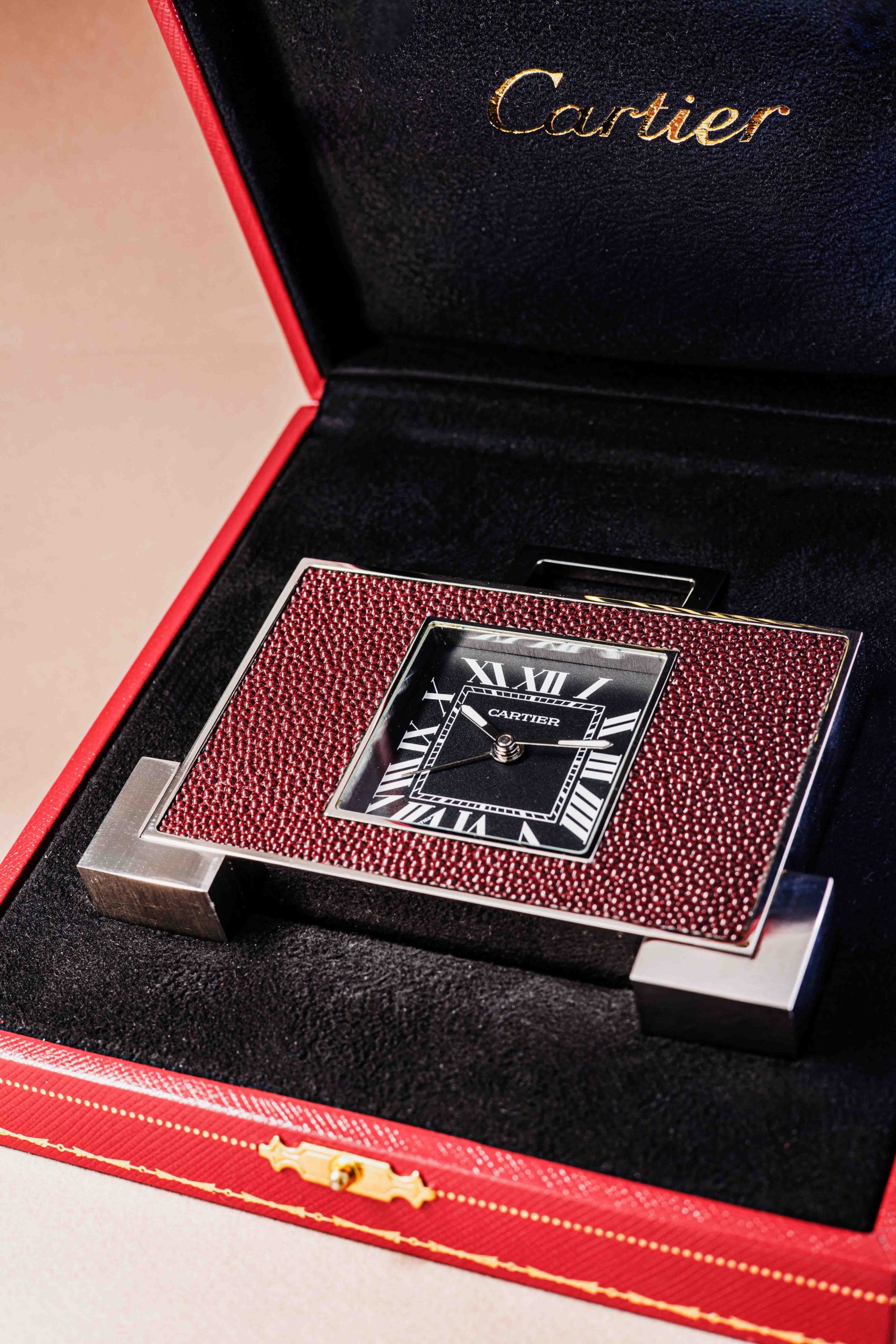 Cartier desk clock Q 2749 | Amsterdam Watch Company